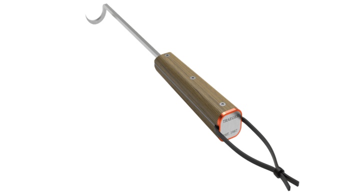 Pig tail BBQ flipper - TRAEGER | KitchenLab